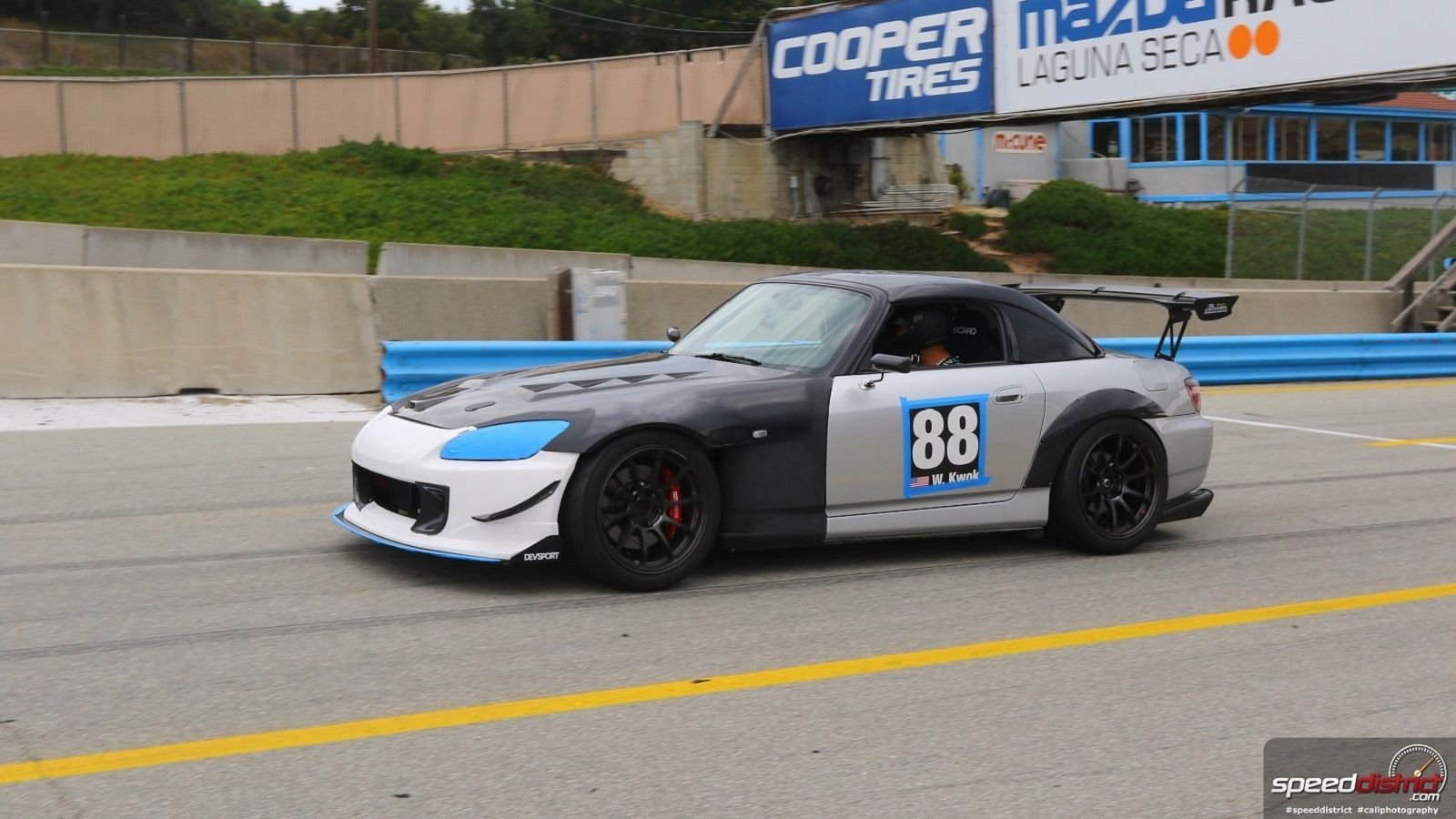 AP2 S2000 Built to Be a Weapon on Track | S2ki
