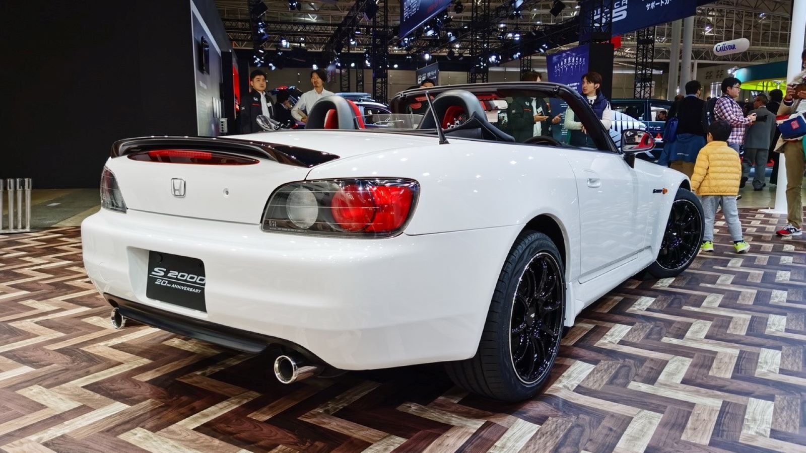 A Closer Look at the 20th Anniversary S2000 | S2ki