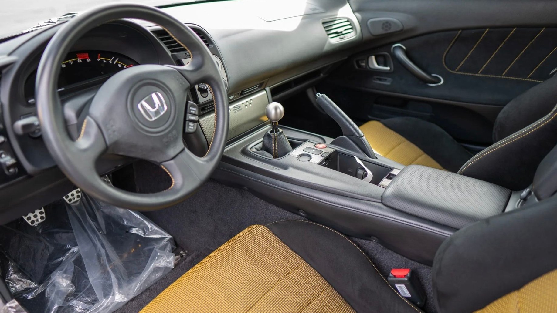 Pristine Rio Yellow Pearl S2000 CR Resets the Market | S2ki