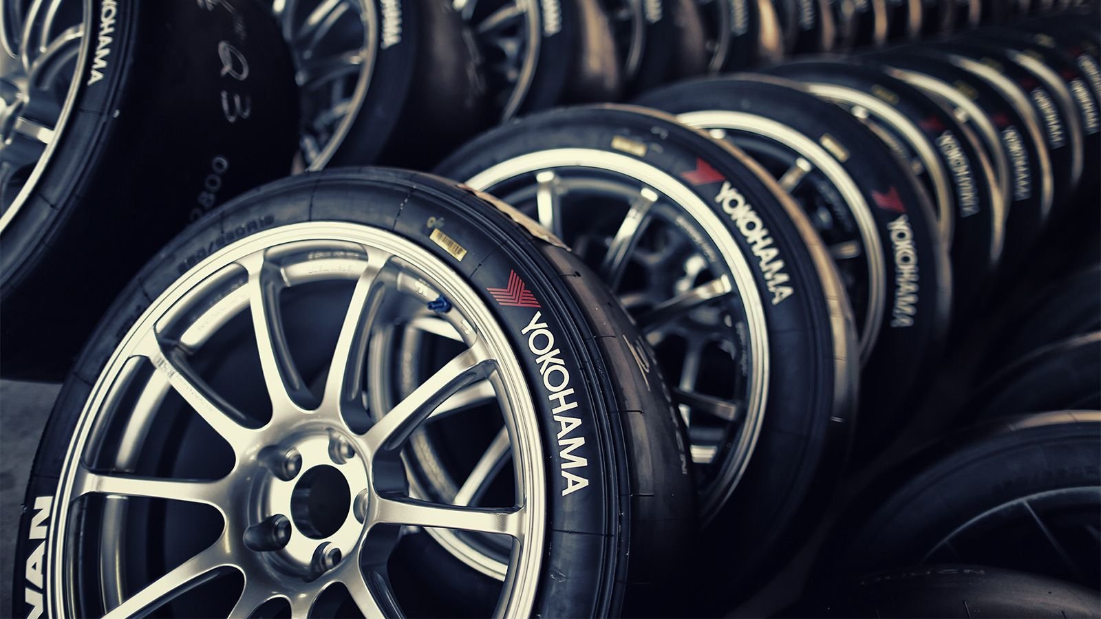 What You Need to Know Before Buying R-Compound Tires | Themustangsource