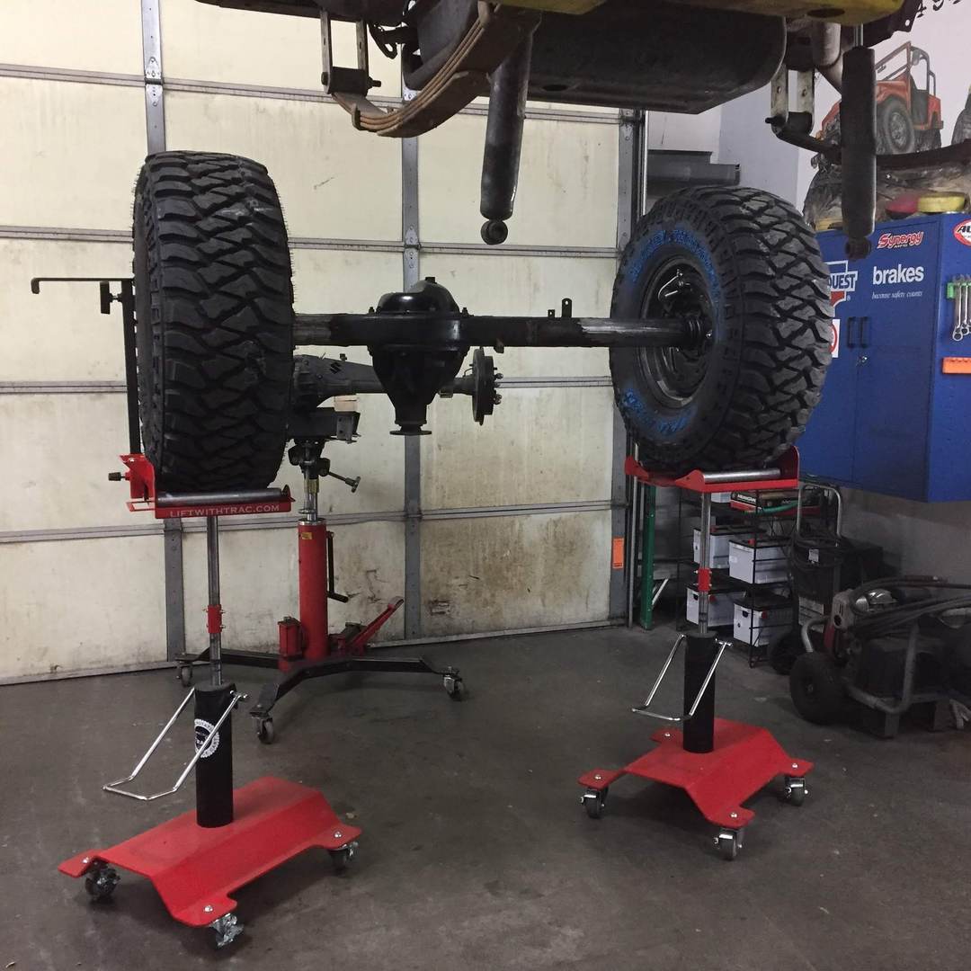 TRAC TIRE ROTATION ASSISTANCE CART for Sale in Brighton, CO | RacingJunk