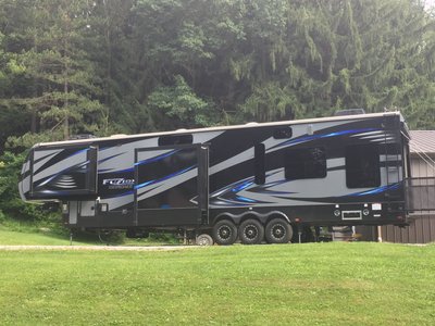 2016 Keystone Fuzion Chrome 422 Toy Hauler for Sale in worthington, PA ...