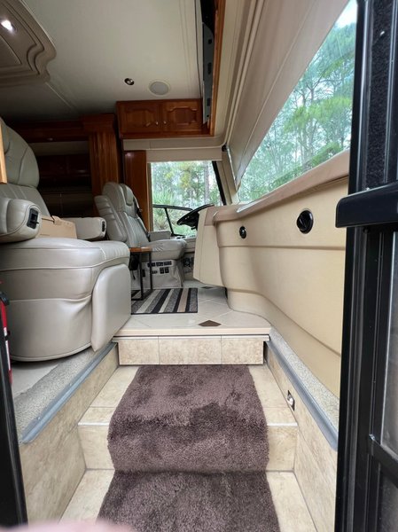 2008 Country Coach 45’ Class A Diesel Pusher for Sale in ORANGE PARK ...