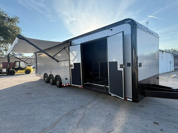 2026 Haulmark 8.5 x 34' Edge Pro with Bath Package for Sale in Orange ...