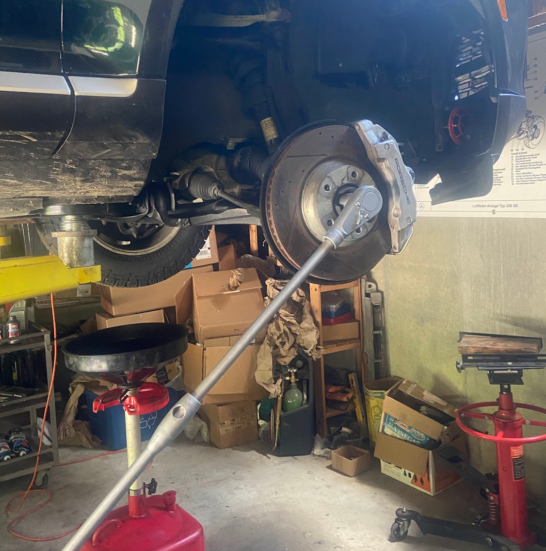 Front axle removal: How to keep the front axle from rotating/open that ...