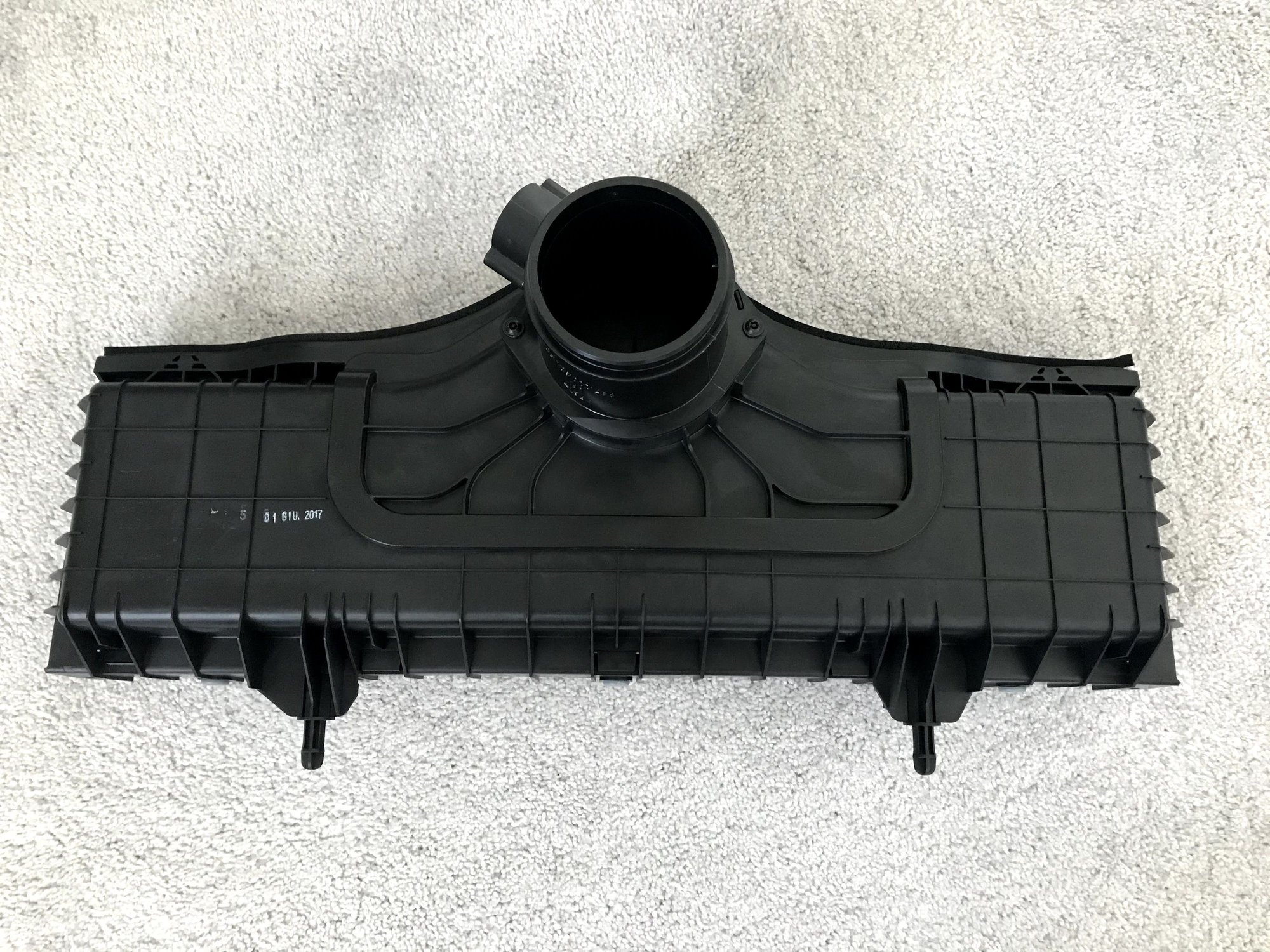 Dual Inlet Air Cleaner Assembly for 997 - Rennlist - Porsche Discussion ...