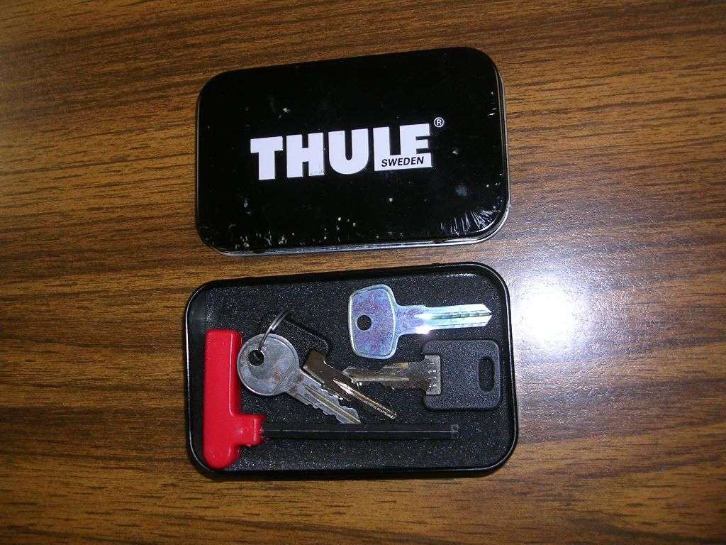 Audi 4L Q7 Thule Weekender roof box and rails - AudiWorld Forums