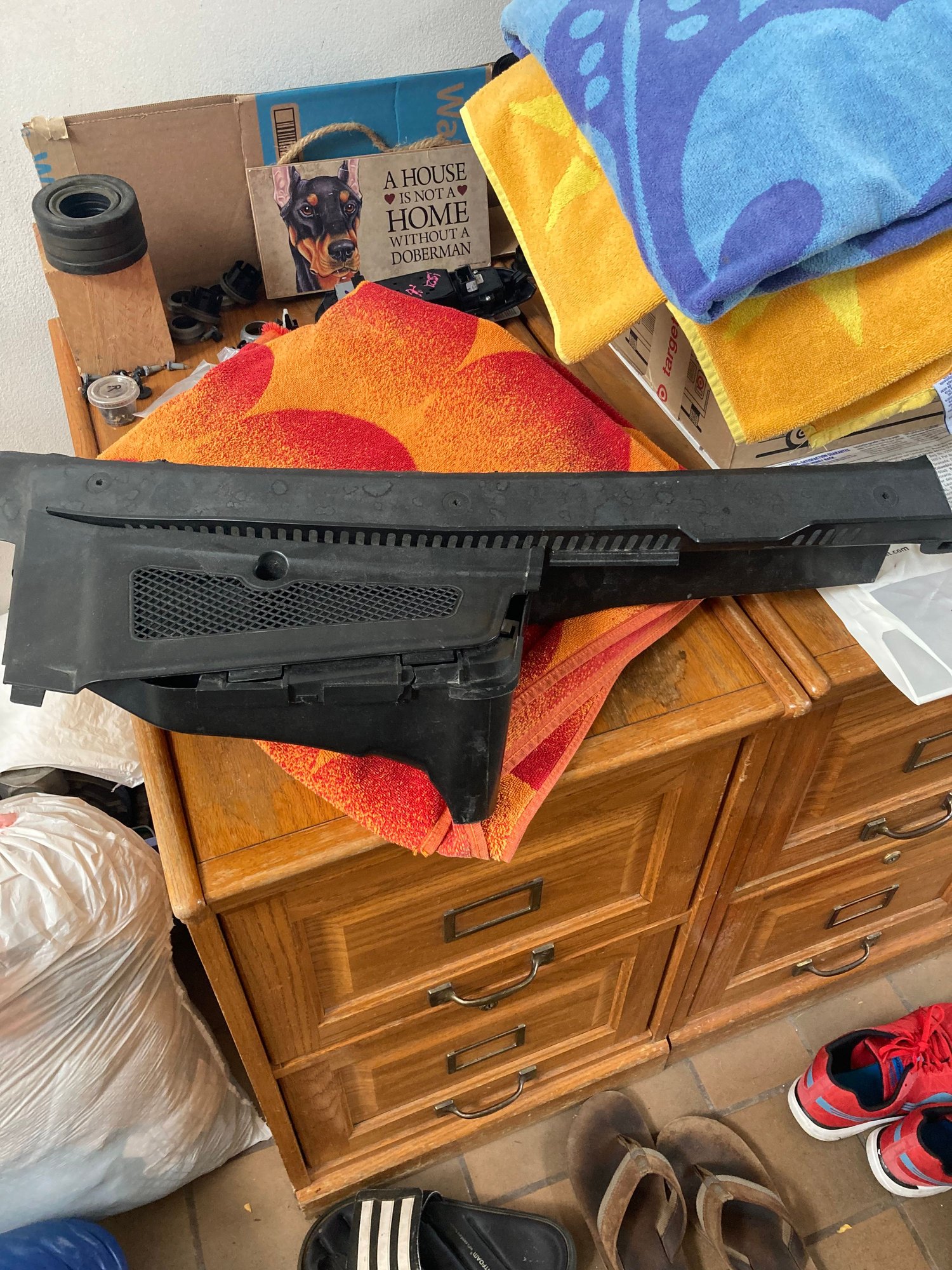 Windshield cowl - AudiWorld Forums