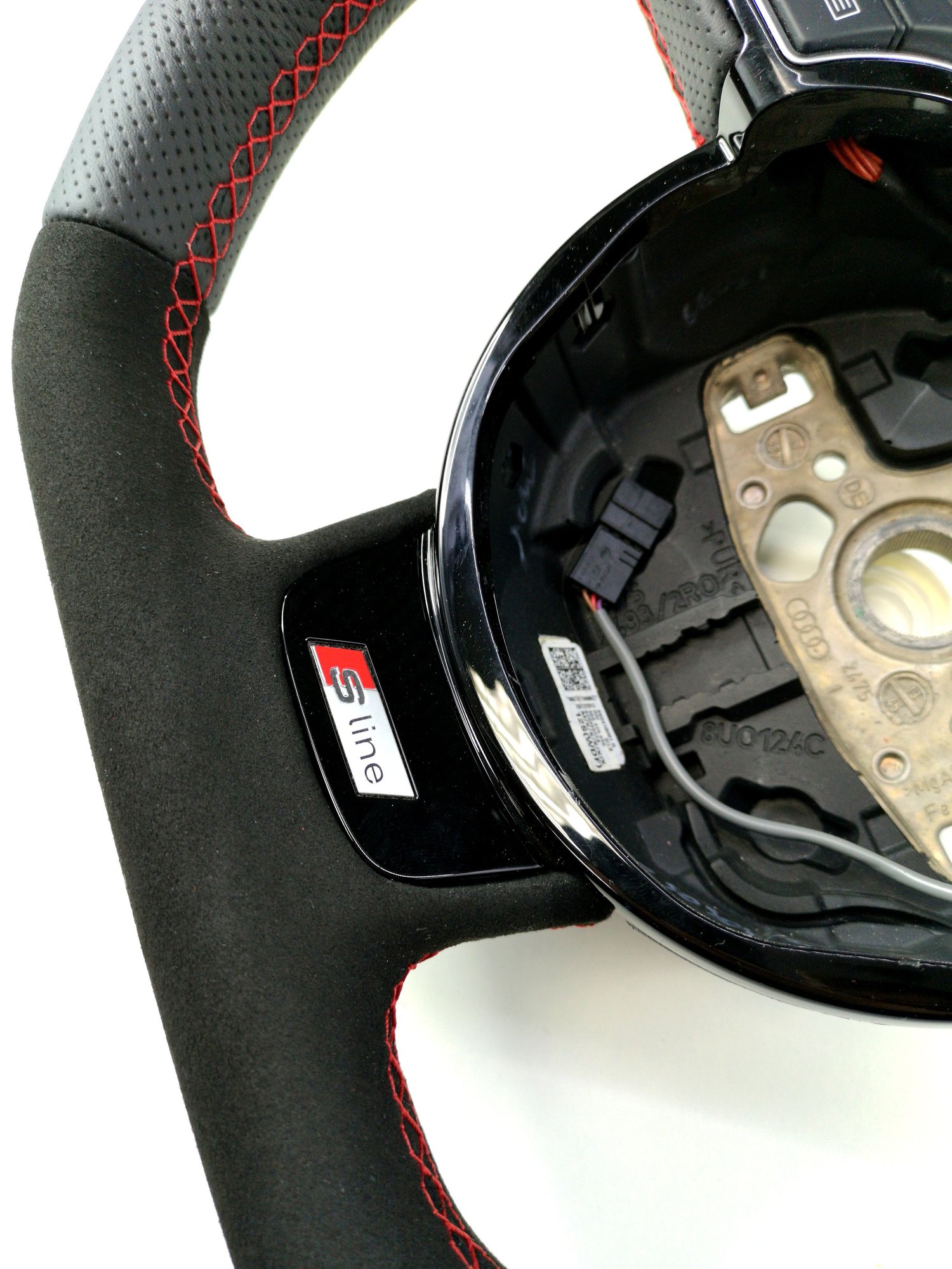 Audi A5 FS: Audi A3 A4 A5 S-line steering wheel - AudiWorld Forums