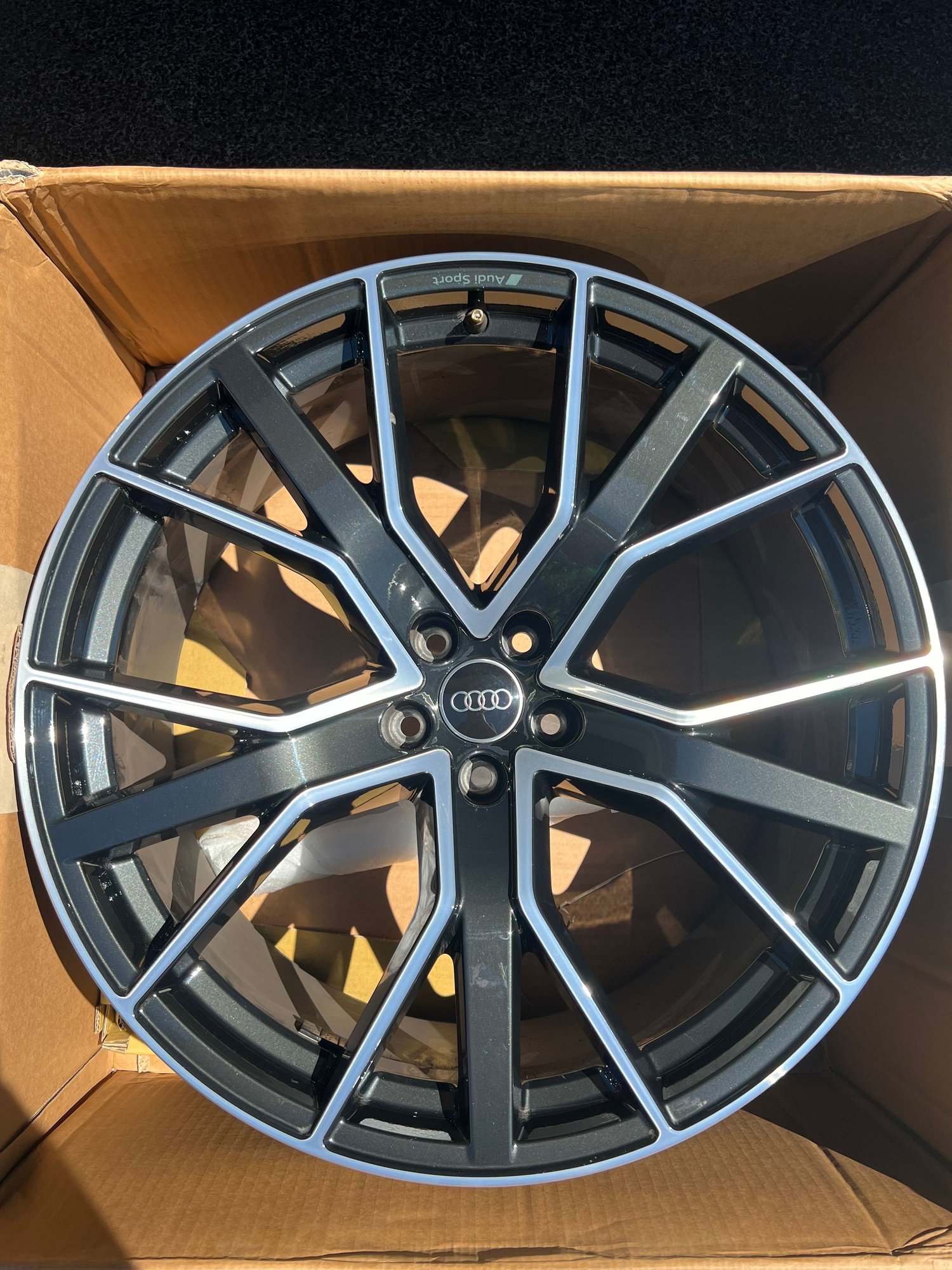 Audi SQ8 22” OEM Wheels - AudiWorld Forums
