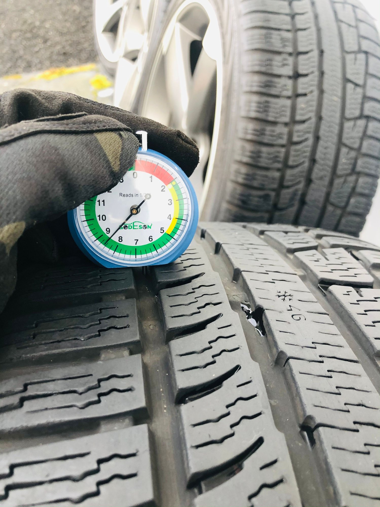 $525 OBO - Set of 4 NOKIAN WRG3 245/40 R18 TIRES and ANDROS R9 RIMS ...