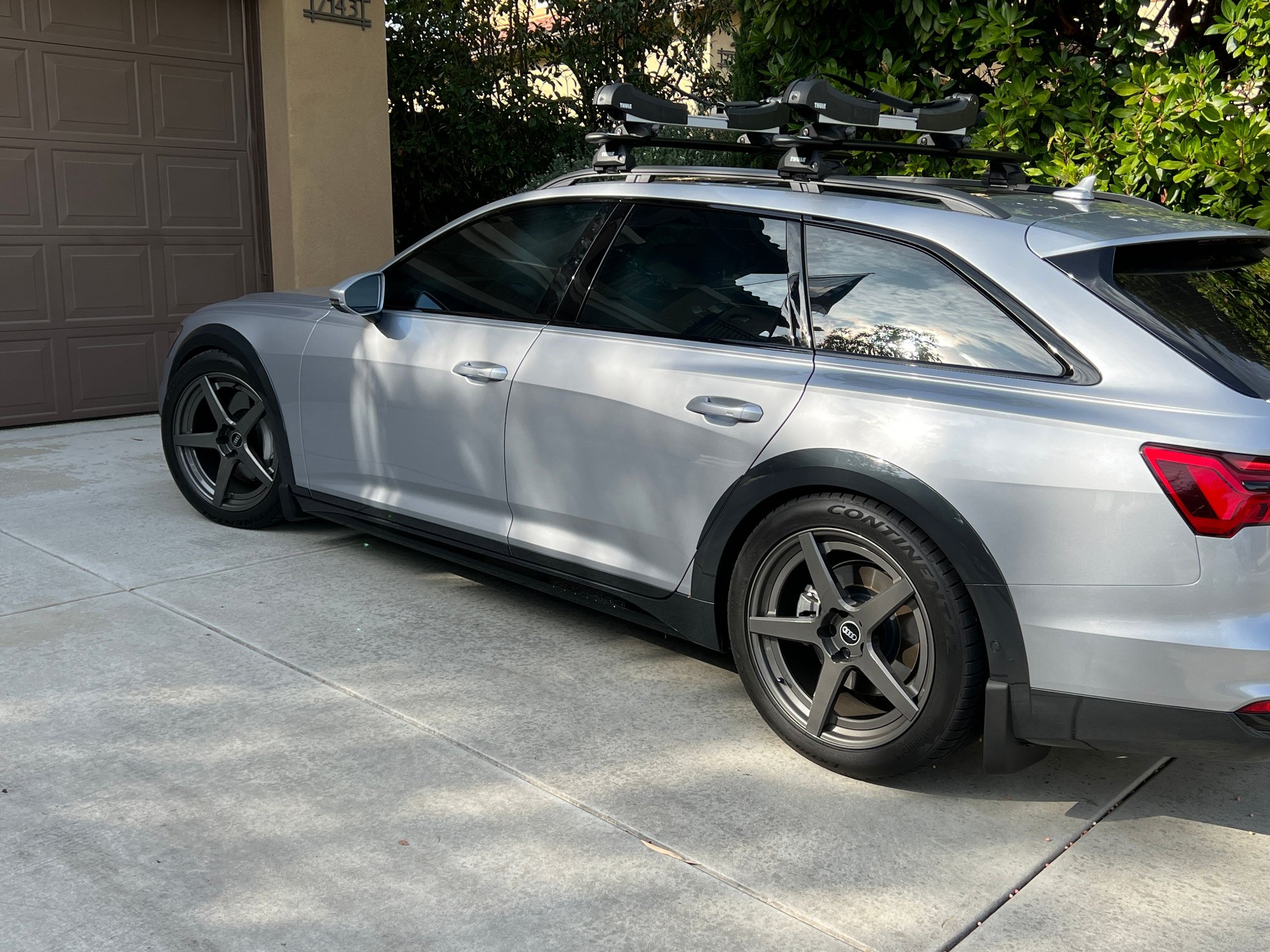 Splash guards installed on '21 Allroad - AudiWorld Forums