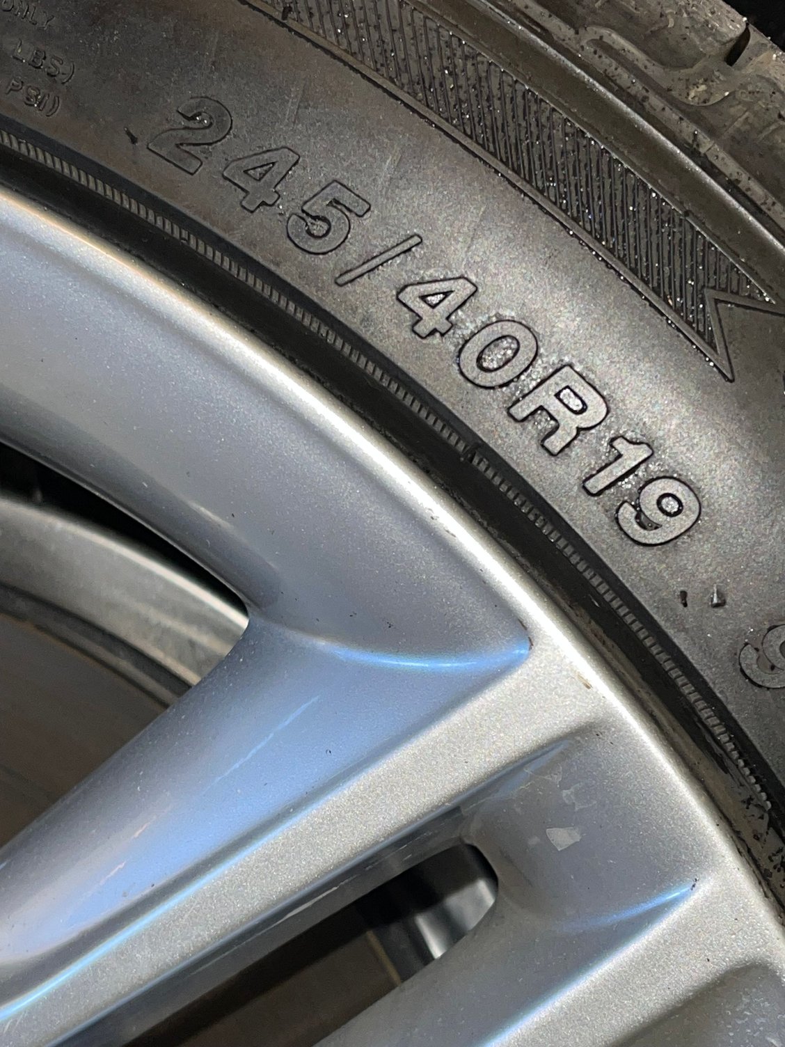 Upsizing from 245/35/19 to 245/40 - AudiWorld Forums