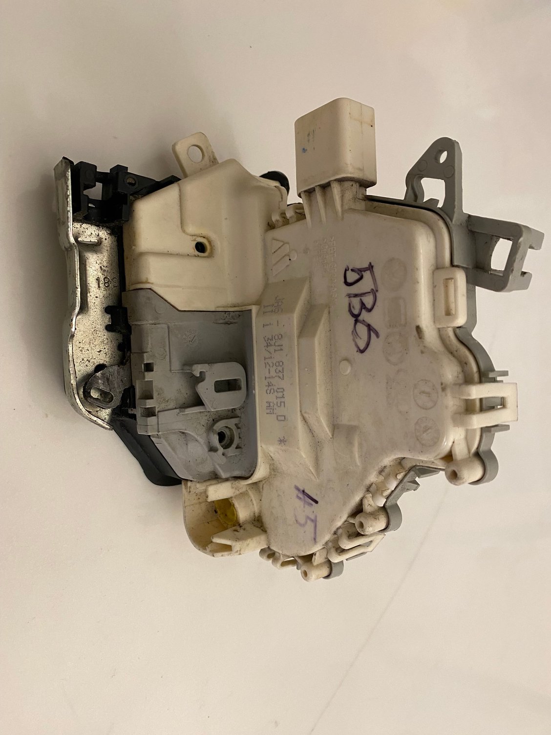 Door lock disassembly question - AudiWorld Forums