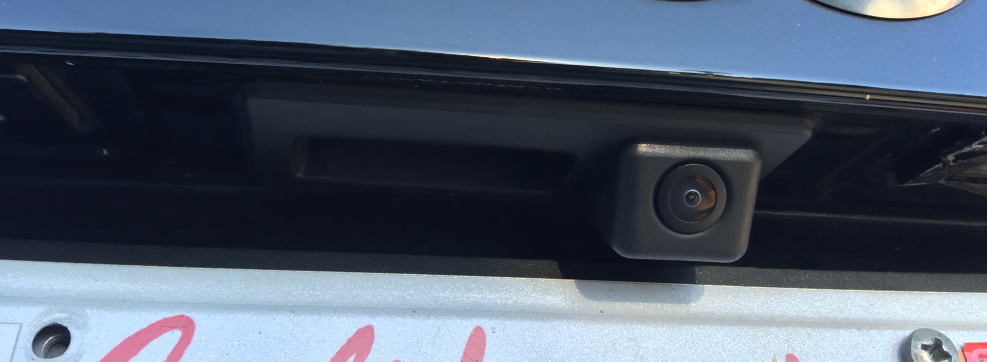 Fully automatic and integrated reverse camera and front view recording DVR system - AudiWorld Forums