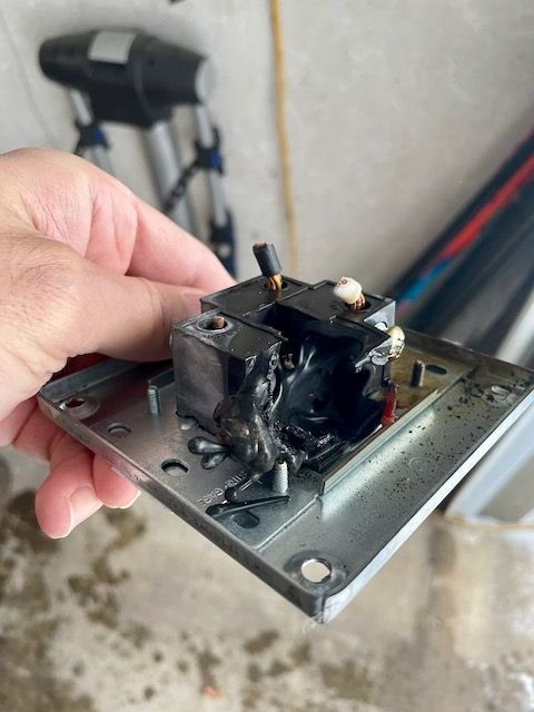 Fried Charger Cable - Page 7 - AudiWorld Forums