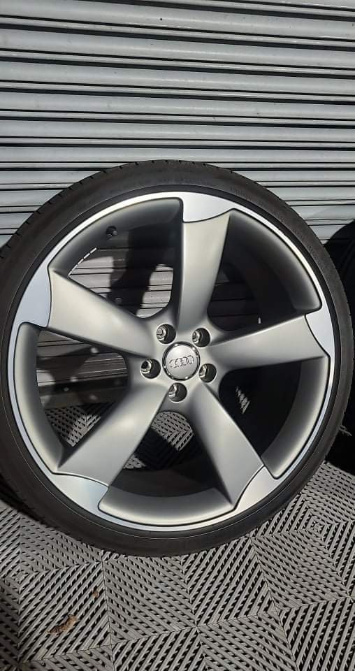Audi rotor wheels 21x9.5 - AudiWorld Forums