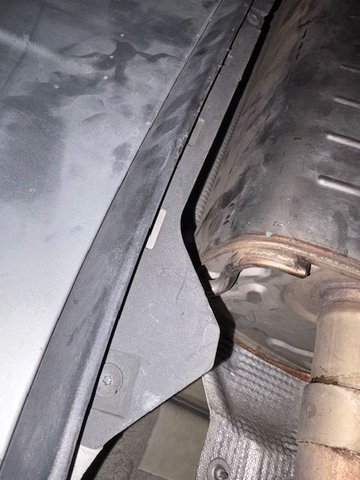 Broken drive shaft bolt rear differential - AudiWorld Forums