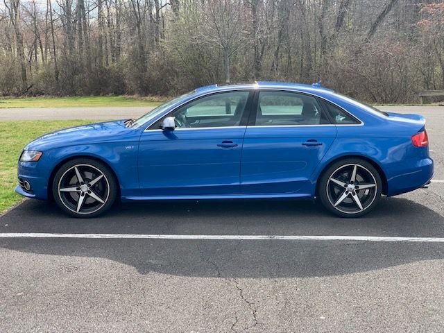 2011 (B8) S4, Premium Plus, Sprint Blue, DCT (auto), Sport Diff ...