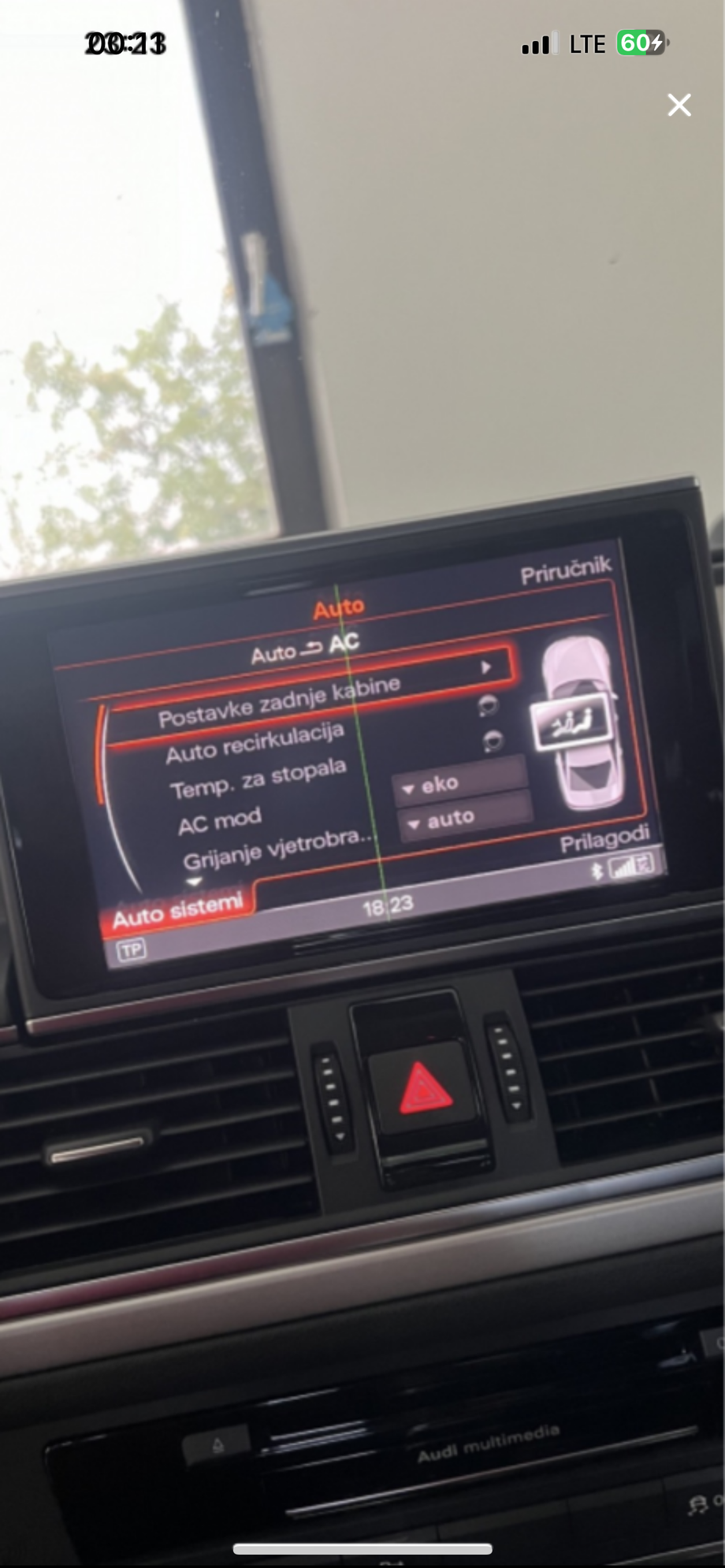 UK: A4 B8 MMI Screen Vertical Lines Even After Replacement - AudiWorld Forums