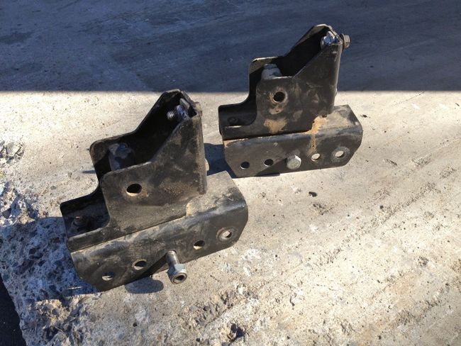 Rough Country Shackle Relocation Brackets | NAXJA Forums - North ...