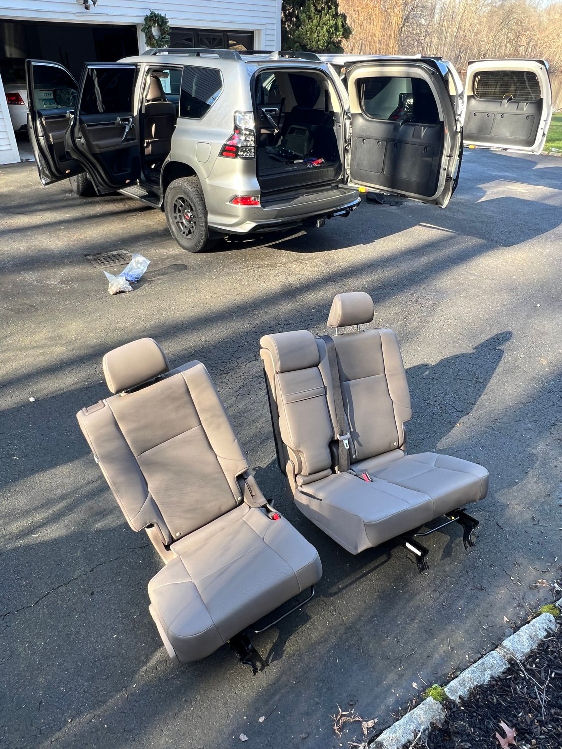 Captains Chairs x Bench Seat Swap Finally Completed - ClubLexus - Lexus ...