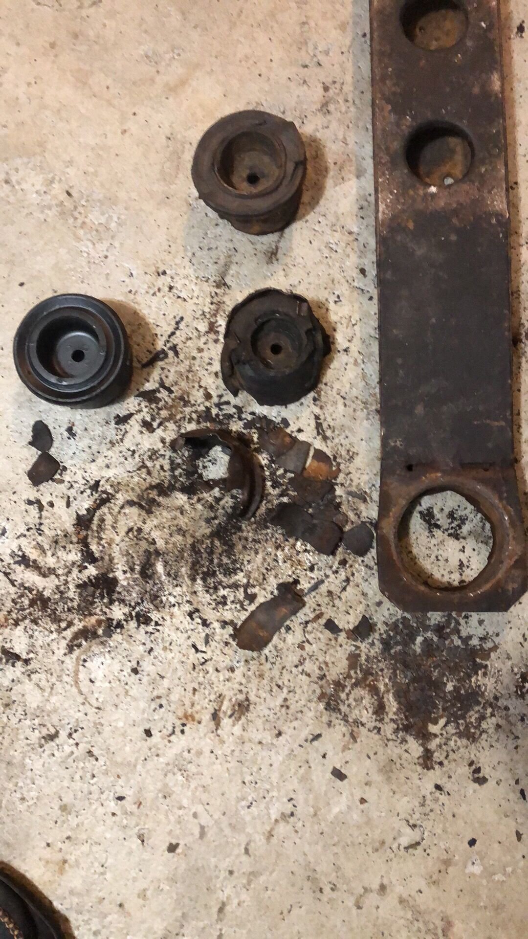 C2 1964 Rear Crossmember Question - CorvetteForum - Chevrolet Corvette ...