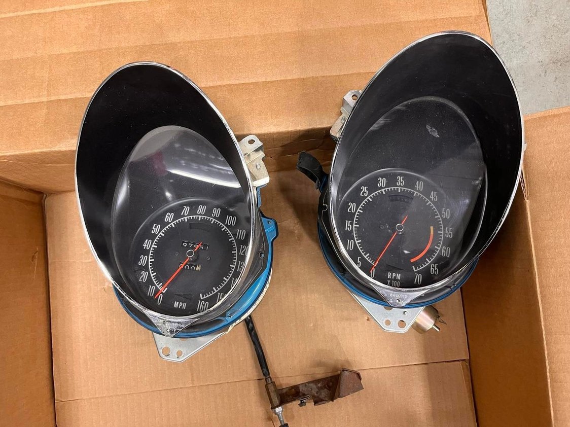 FS (For Sale) 1972-1974 Corvette Speedometer & Tachometer. Big Block ...