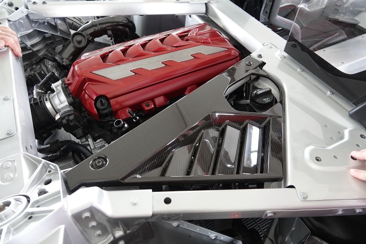 When you start taking something on your C8 apart, these cutaway C8 pics ...