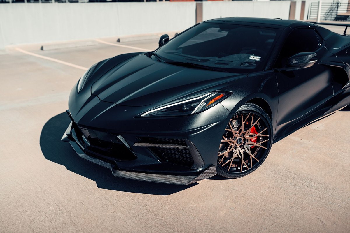 Wrapped Corvette C8 on Forgedlite DC20 2pc Forged Wheels Photoshoot ...
