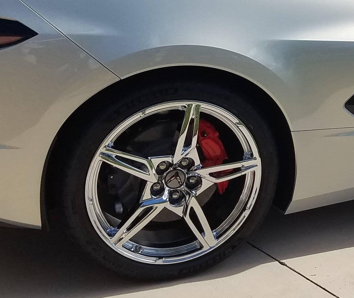Bright Red vs Edge Red Calipers? - CorvetteForum - Chevrolet Corvette ...