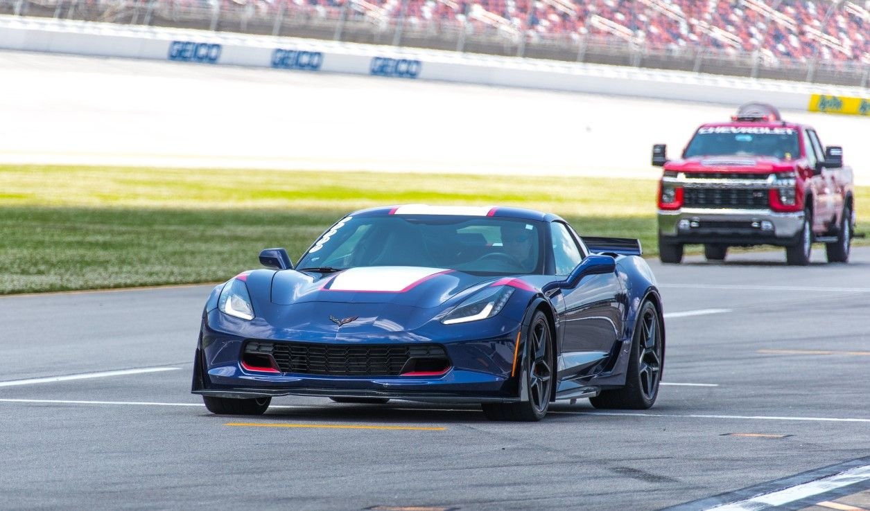 Hendricks..Driven for Veteran's event pictures... - CorvetteForum ...