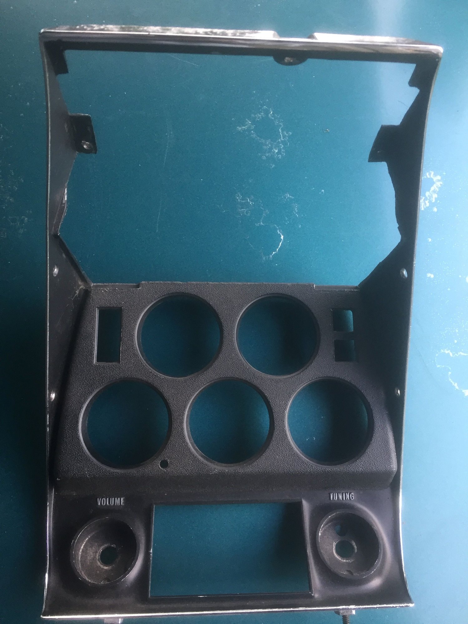 FS (For Sale) 1972-76 Center Instrument Panel Bezel - CorvetteForum ...