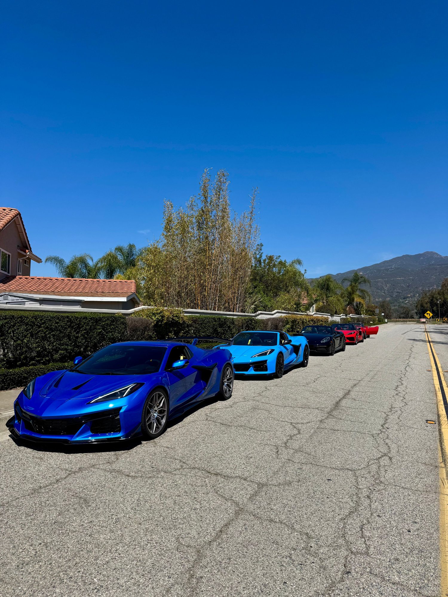 FS 2024 C8 Z06 Riptide Blue Convertible Custom Spec - CorvetteForum ...