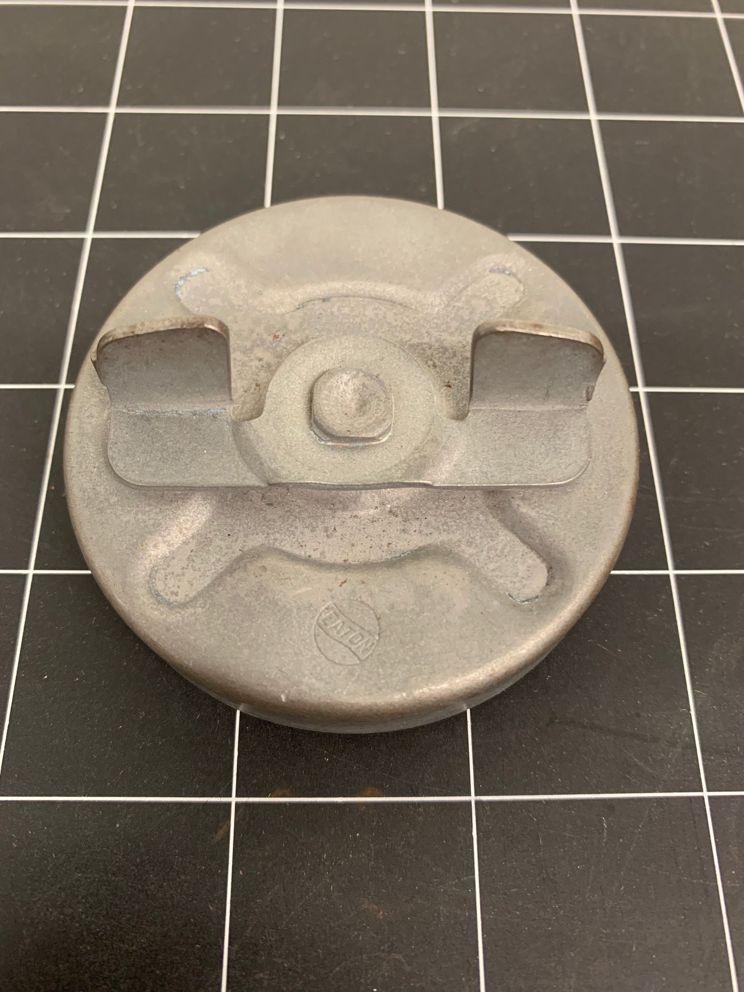 FS (For Sale) 1958-62 Eaton Gas Cap - Original Unrestored ...