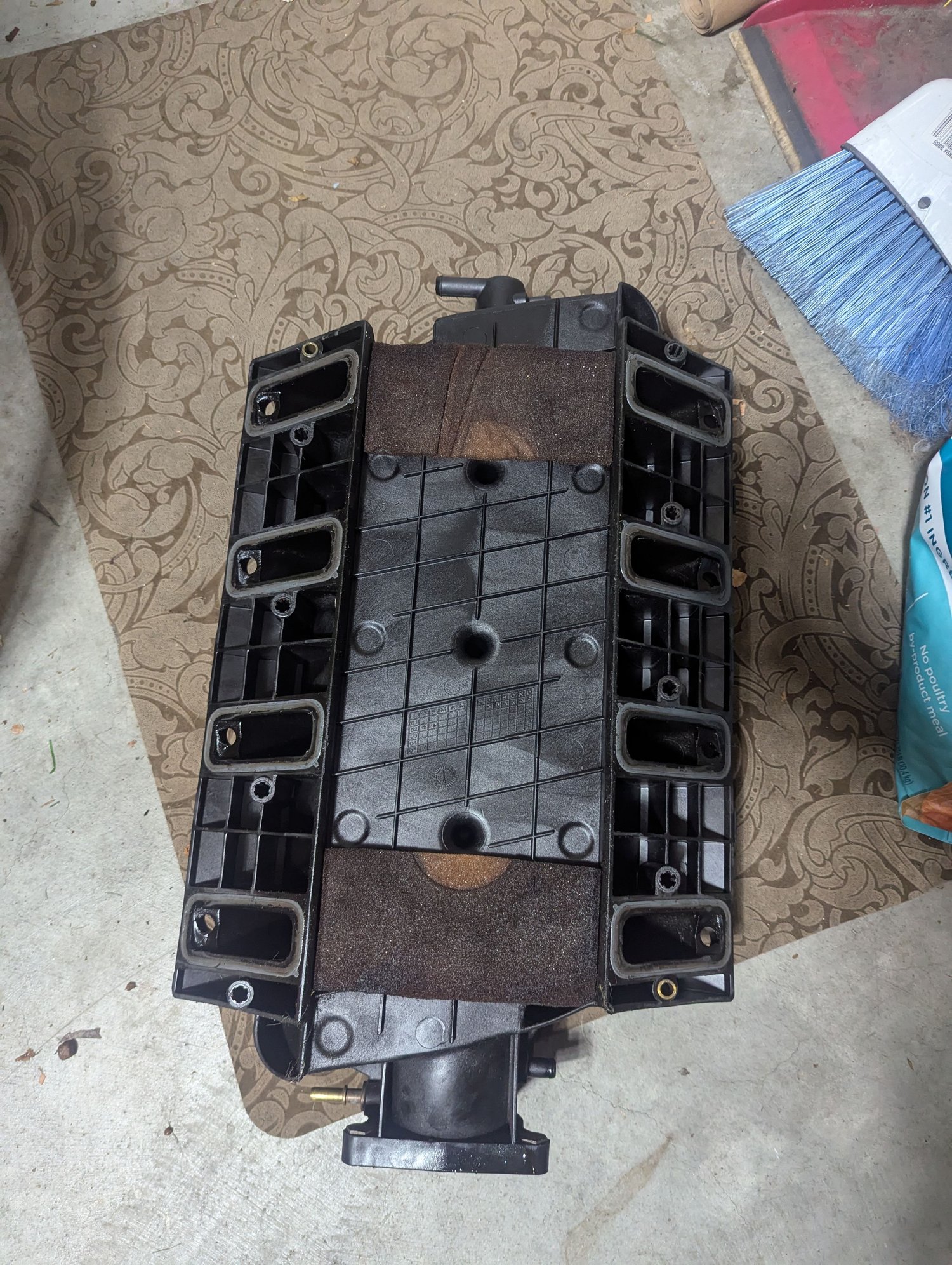 FS (For Sale) Ls6 intake - CorvetteForum - Chevrolet Corvette Forum ...