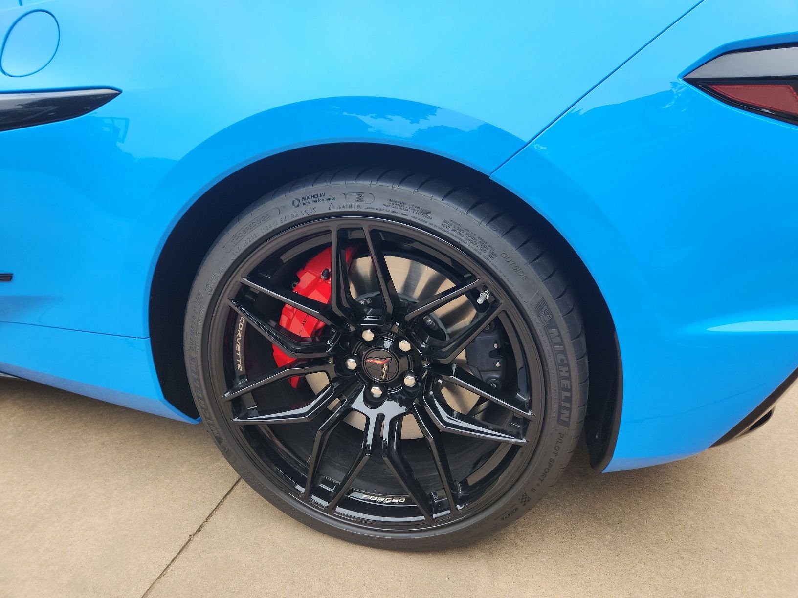 FS:2024 Z06 3LZ HTC Rapid Blue + Warranty for MSRP - CorvetteForum ...