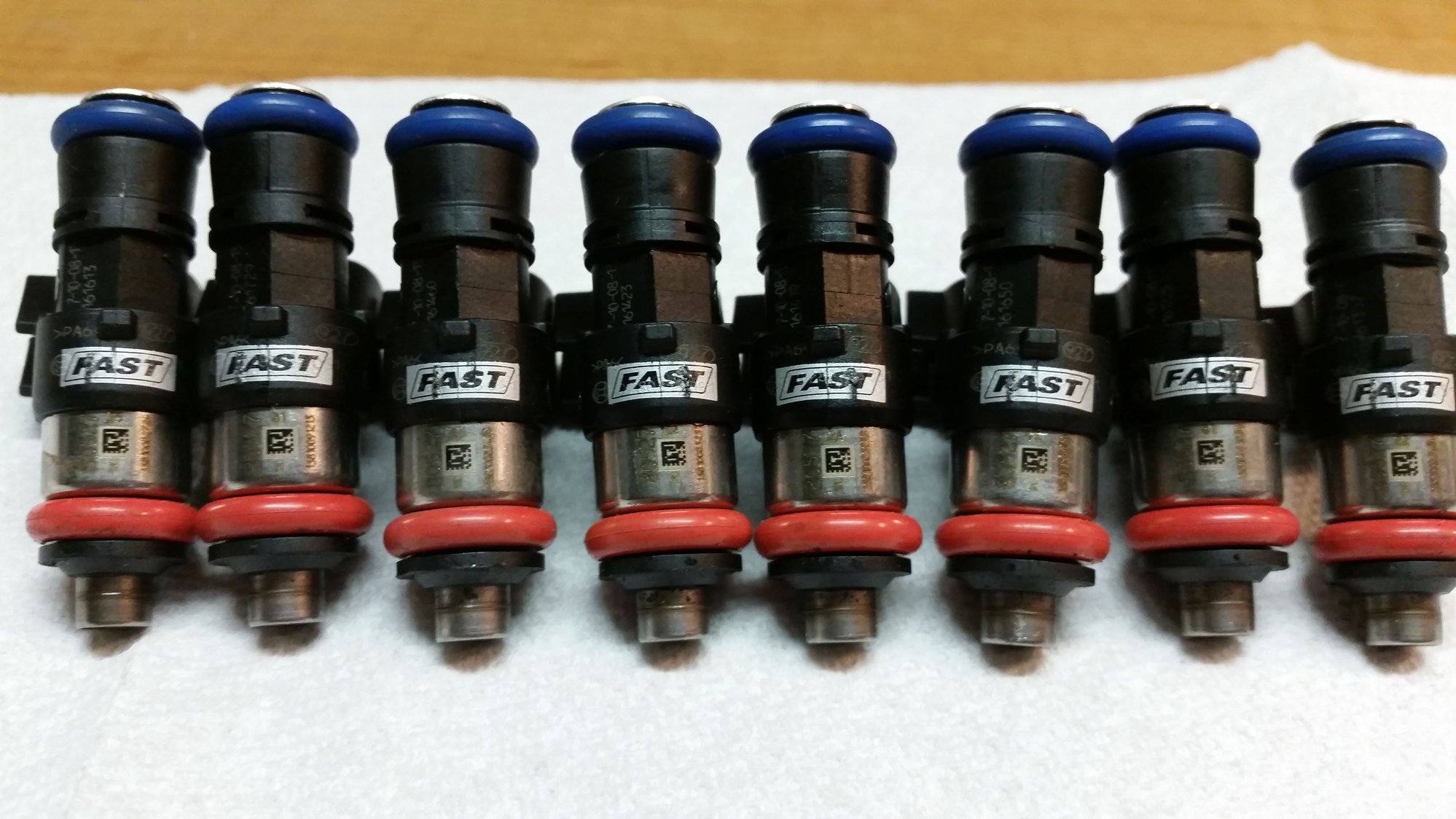 FS FAST 80527 - 8 Fuel injectors set of 8 65 lb/hr (682.5cc/min) EFI ...