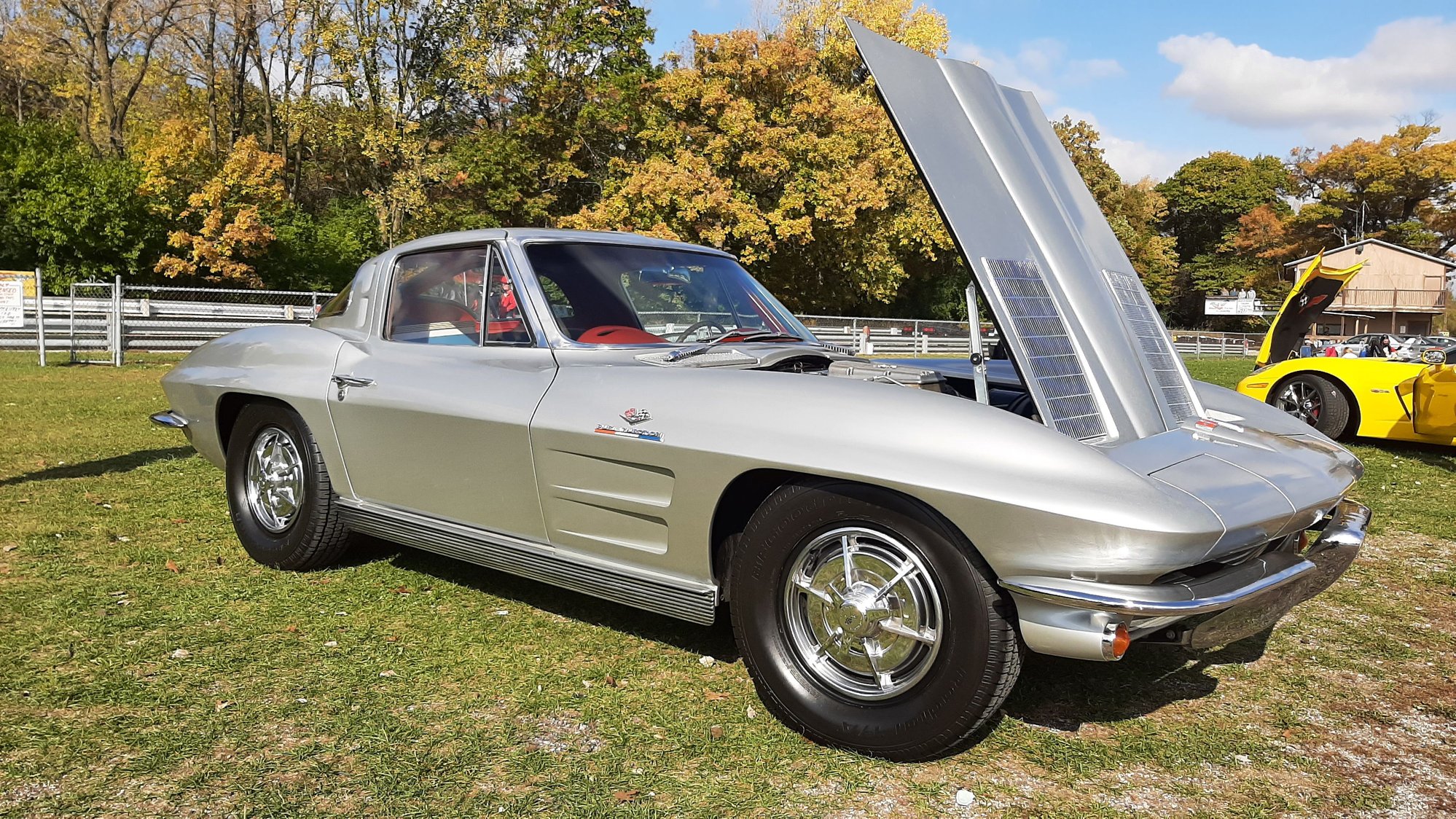 Corvette day at Blackhawk Farms Raceway photos - CorvetteForum ...