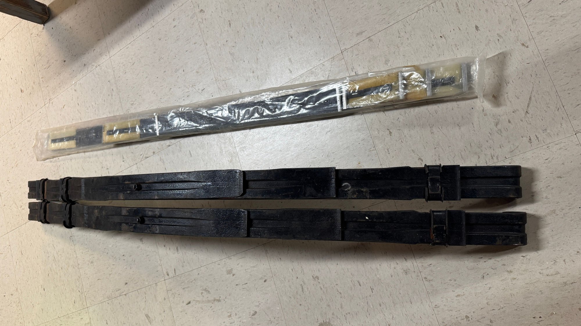 FS (For Sale) C1 Leaf spring set w/ rebuild kit - CorvetteForum - Chevrolet Corvette Forum ...