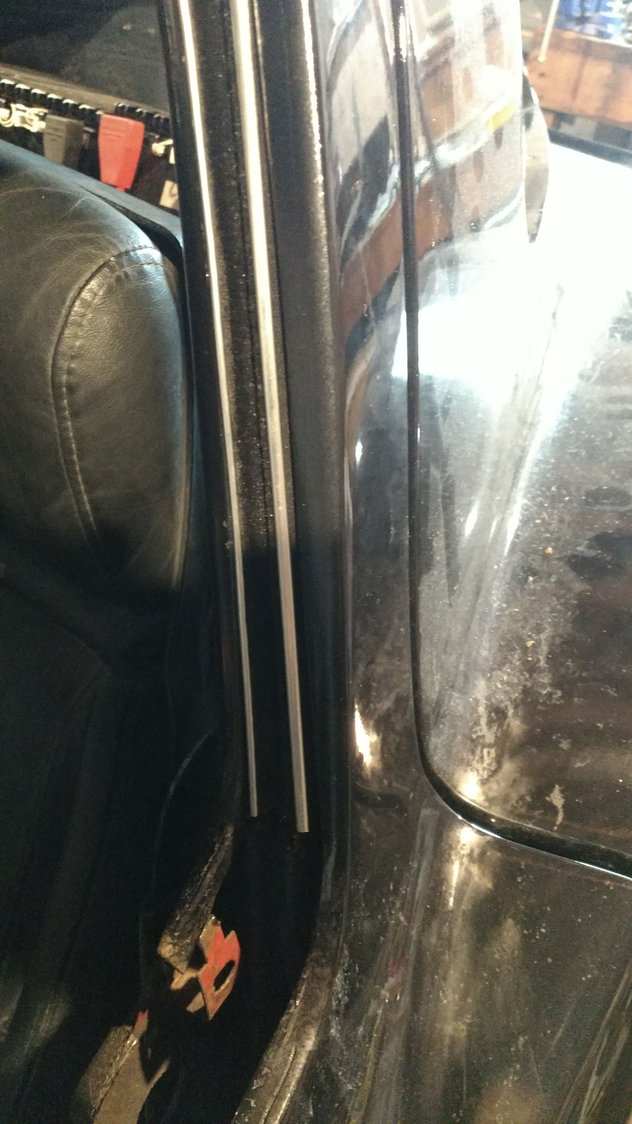 C2 C2 Coupe side window channels - help - CorvetteForum - Chevrolet ...