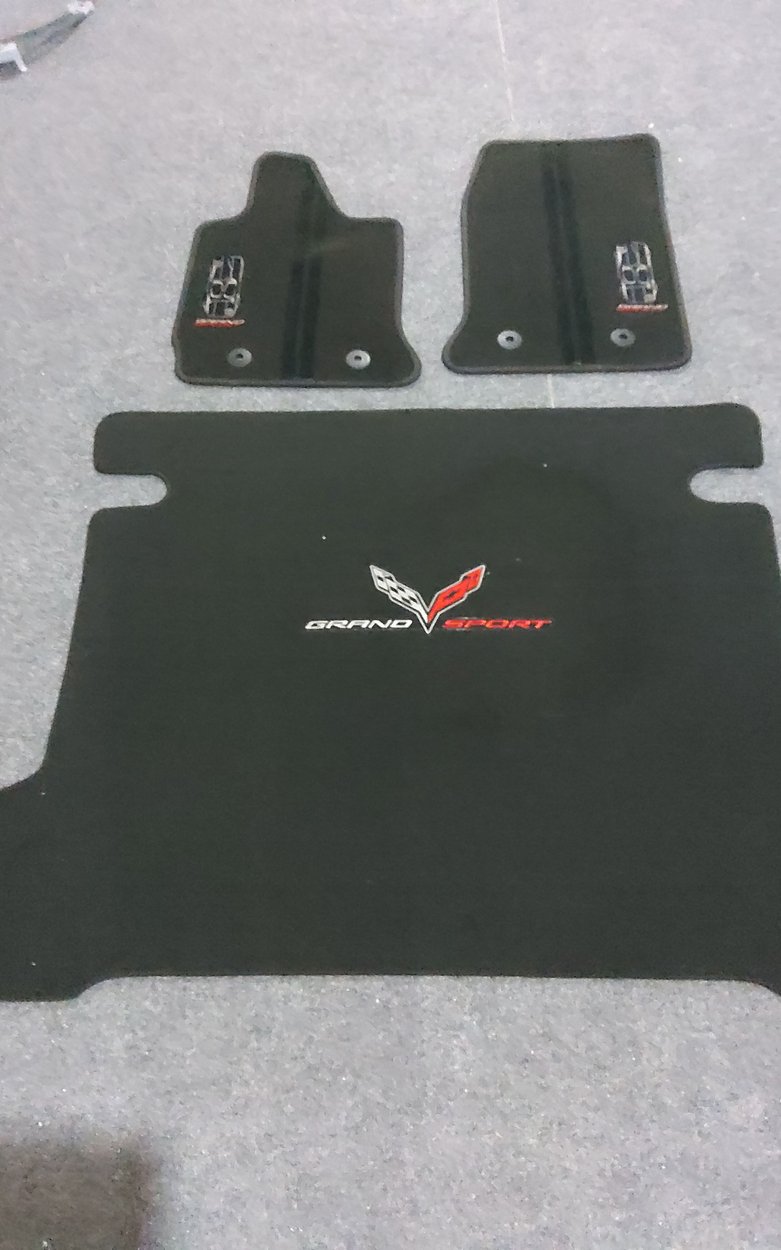 FS (For Sale) Grand Sport and Stringray interior pieces varam CAI ...