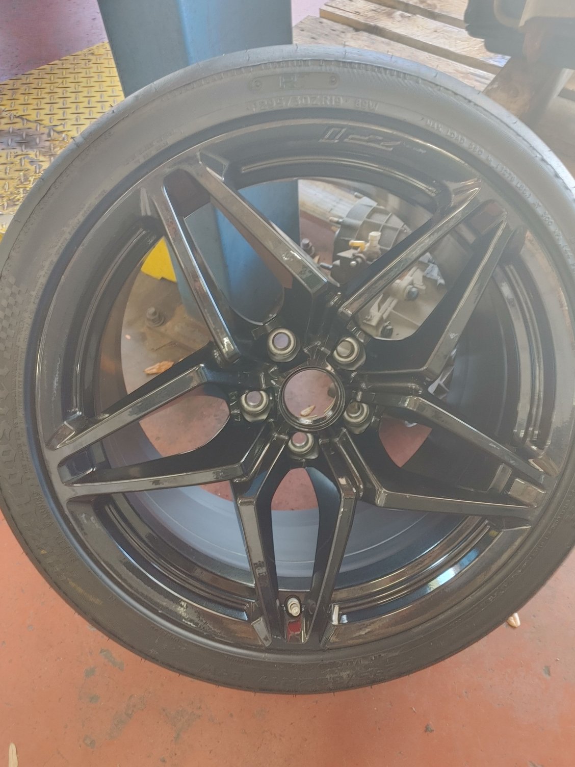 FS (For Sale) 2019 Factory GM ZR1 RIMS - CorvetteForum - Chevrolet ...