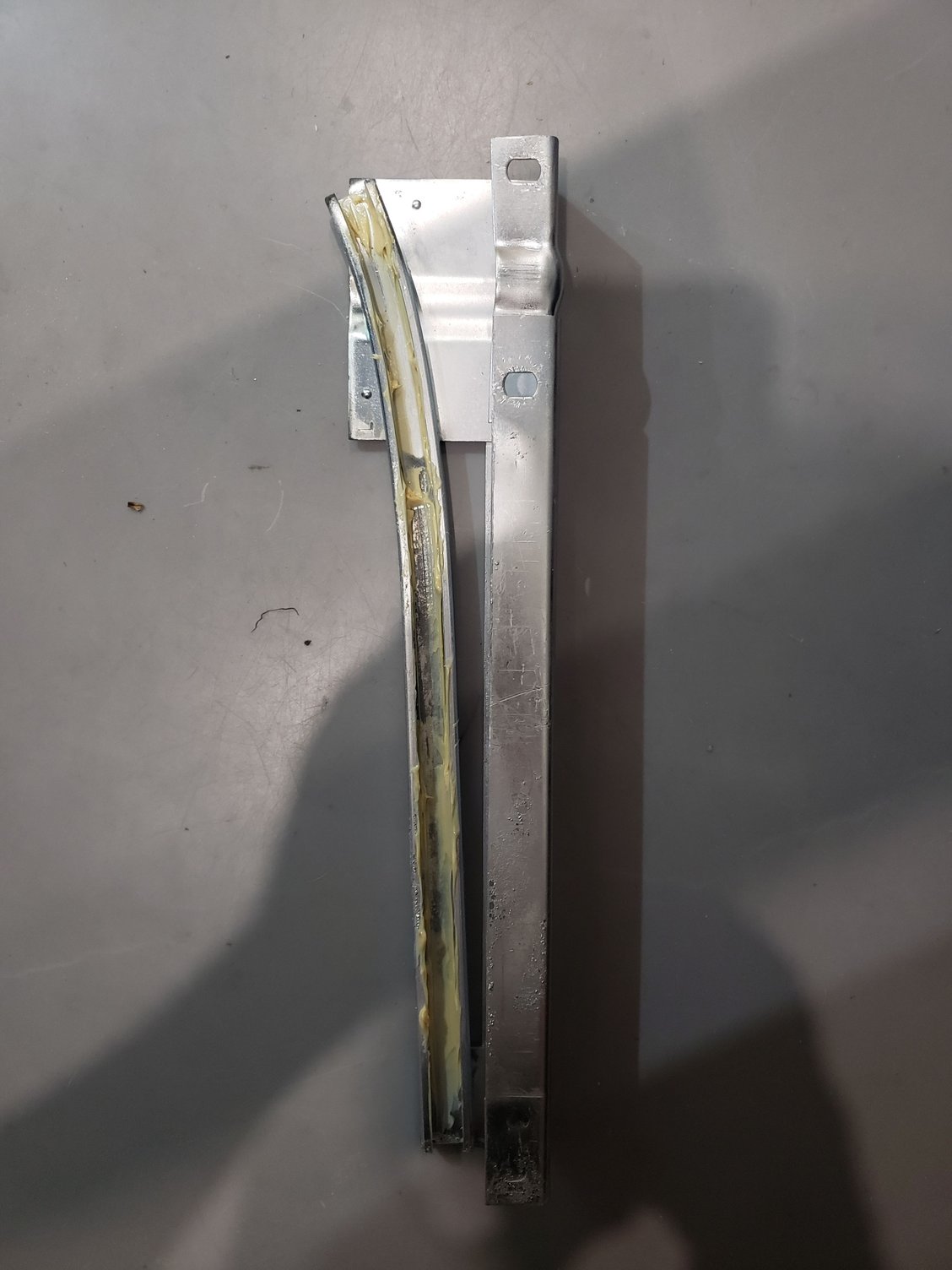 C1 Window track installation in door ... no idea - CorvetteForum ...