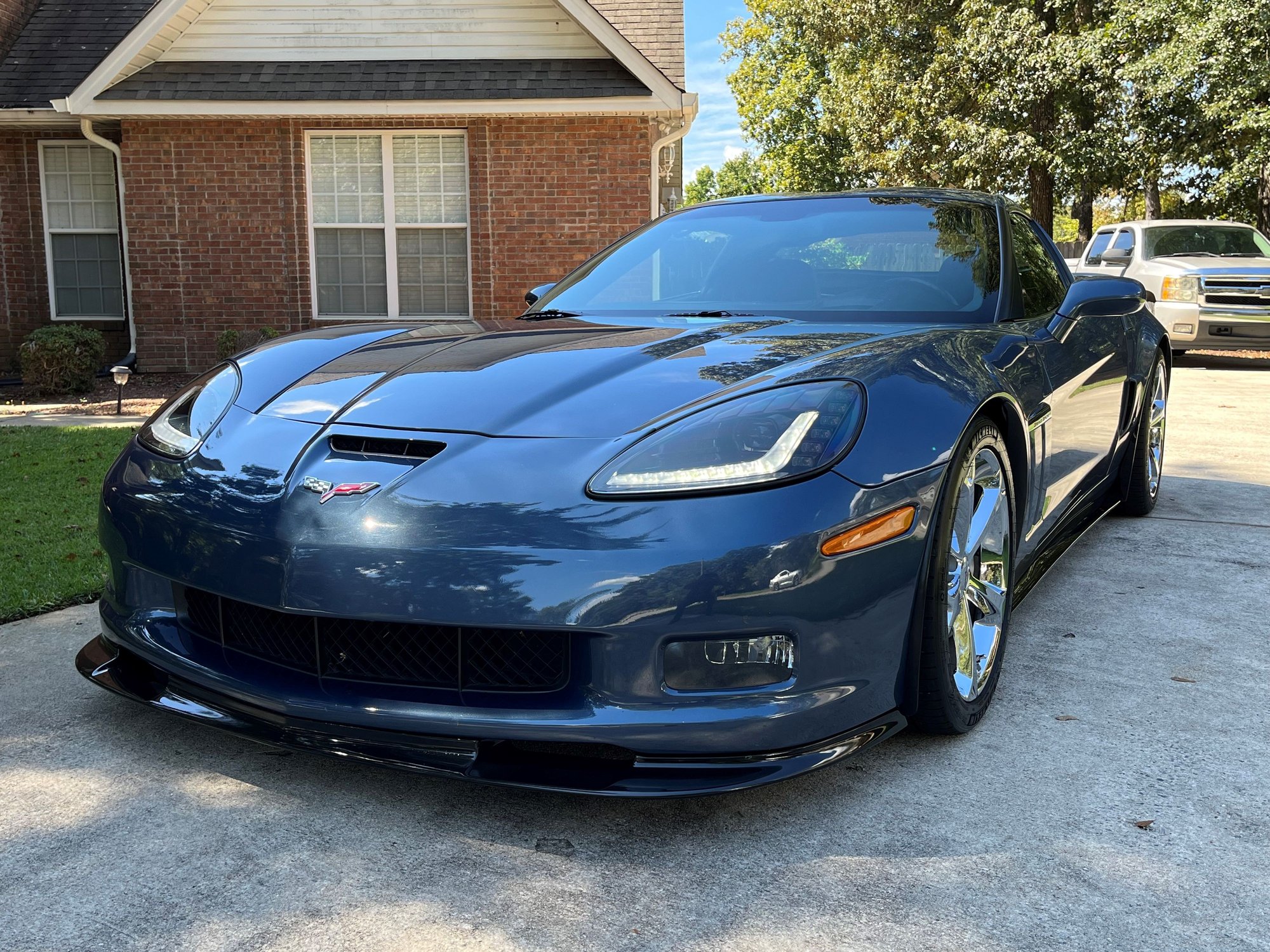 Headlight/front bumper misalignment - CorvetteForum - Chevrolet ...