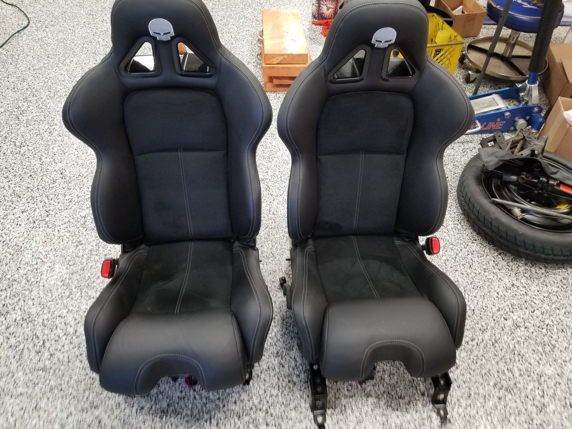 FS (For Sale) Caravaggio Daytona Race Seats with CF Shells ...