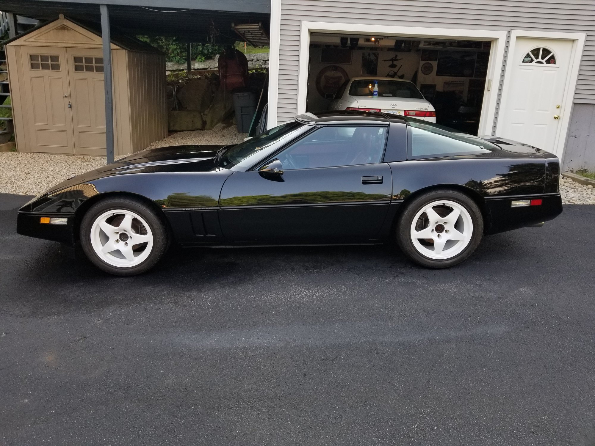 First Generation Dymag wheels(Picture) - CorvetteForum - Chevrolet ...