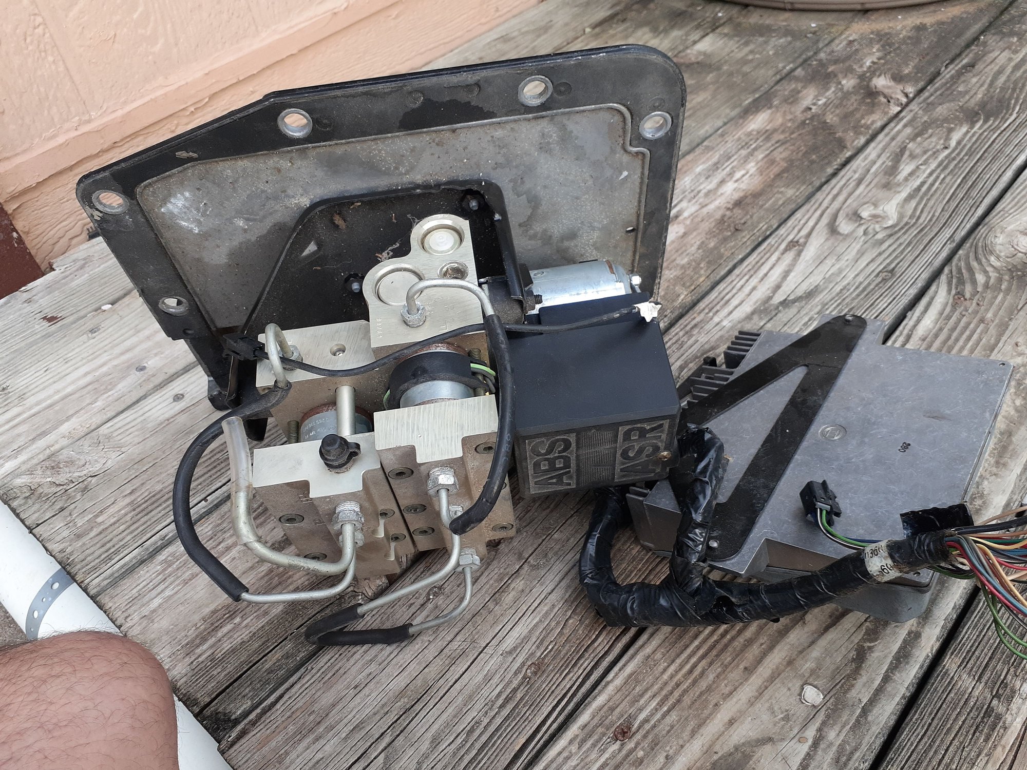 FS (For Sale) 1992 - 1994 ABS ASR System complete wuth module ...