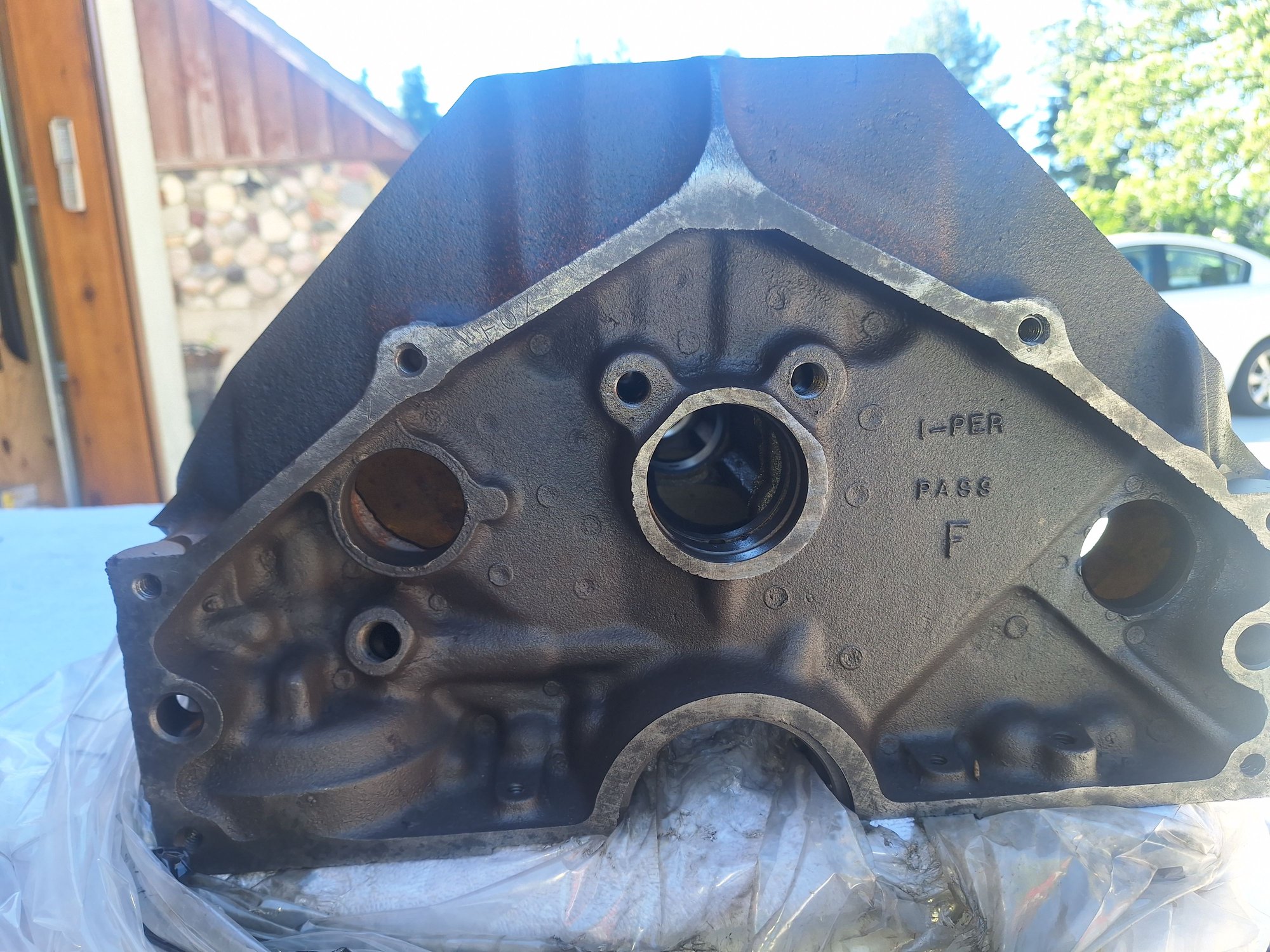 FS (For Sale) 1969 427/435 block, nos 840 heads, 7115 crank, nos oil ...