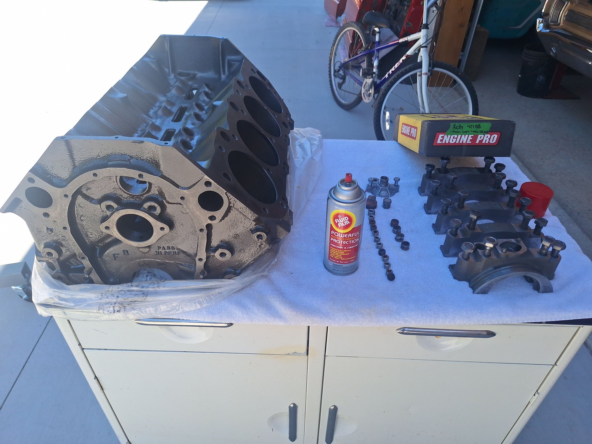 FS (For Sale) 1969 427/435 block, nos 840 heads, 7115 crank, nos oil ...